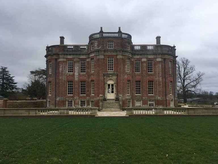 Balustrade-in-Chilmark-Stone – Chichester Stone Works