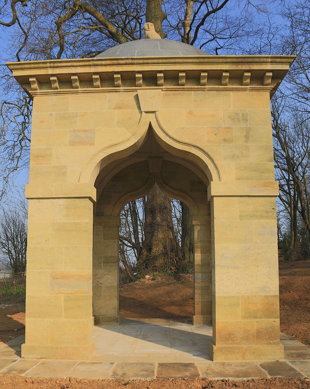 Memorials & Monuments – Chichester Stone Works