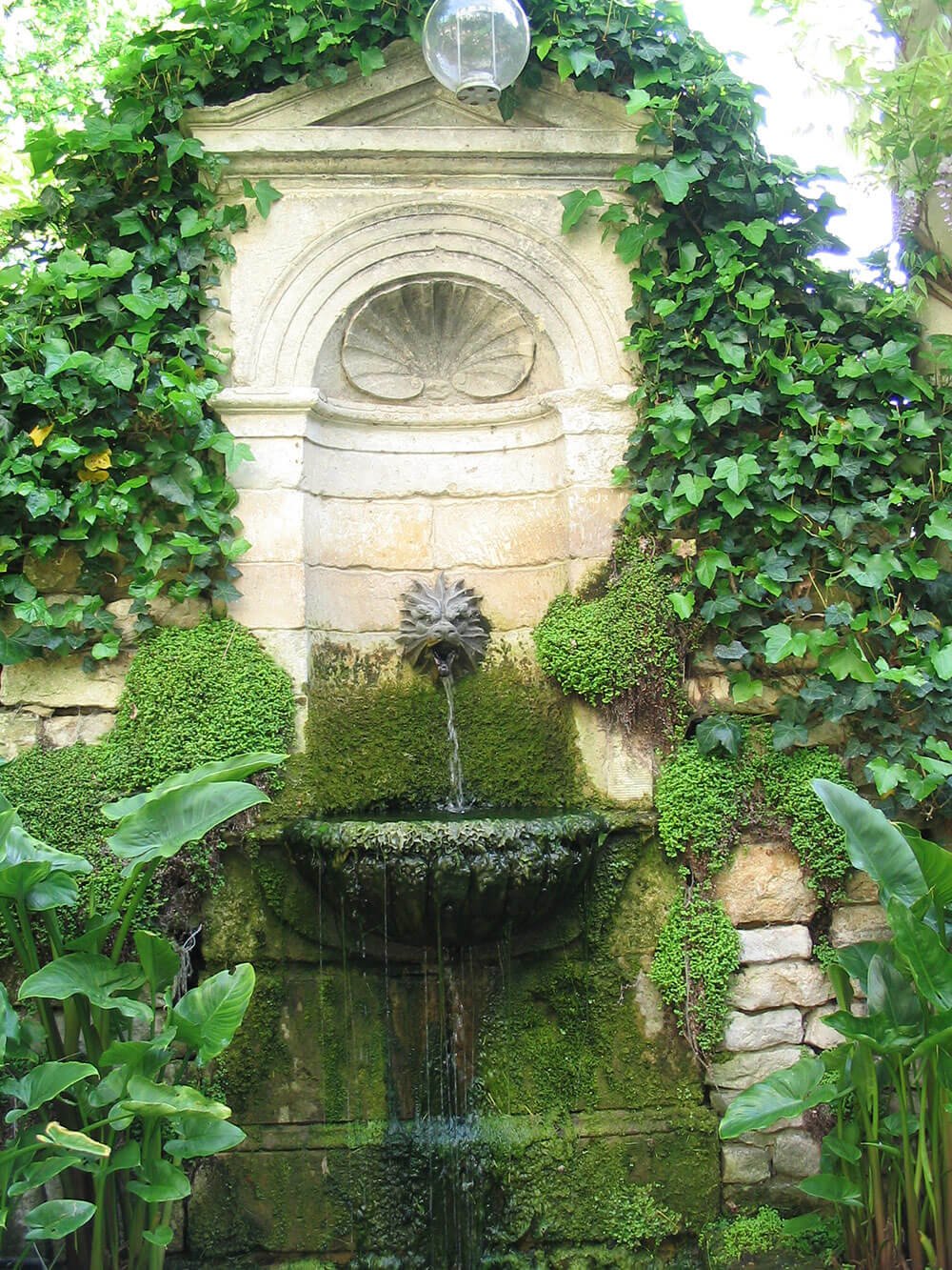 Garden Features & Furniture – Chichester Stone Works